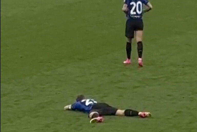 VIDEO Inter-Monza, reazione di Barella al gol sbagliato da Dzeko VIDEO Inter-Monza, reazione di Barella al gol sbagliato da Dzeko