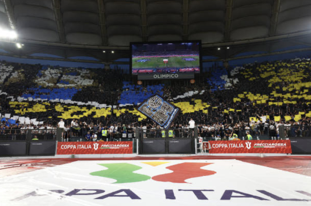 VIDEO - Fiorentina-Inter, coreografia MAESTOSA della curva!