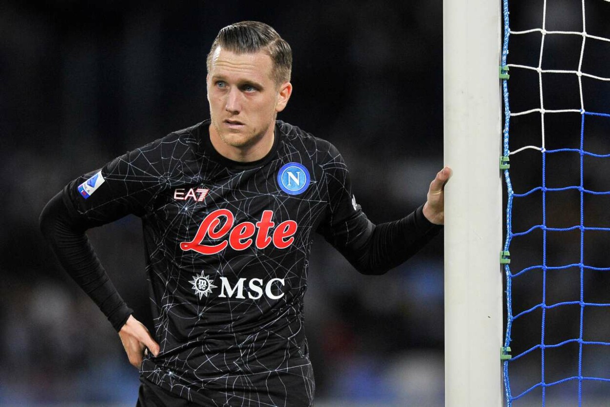 Calciomercato Inter: ecco l'ultima offerta Napoli rifiutata da Zielinski Calciomercato Inter: ecco l'ultima offerta Napoli rifiutata da Zielinski